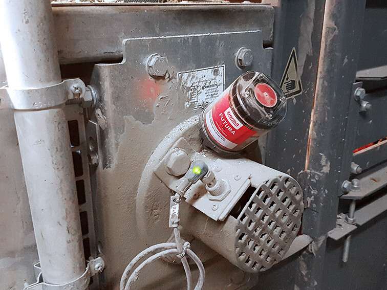 perma FUTURA: With transparent plastic housing - perma