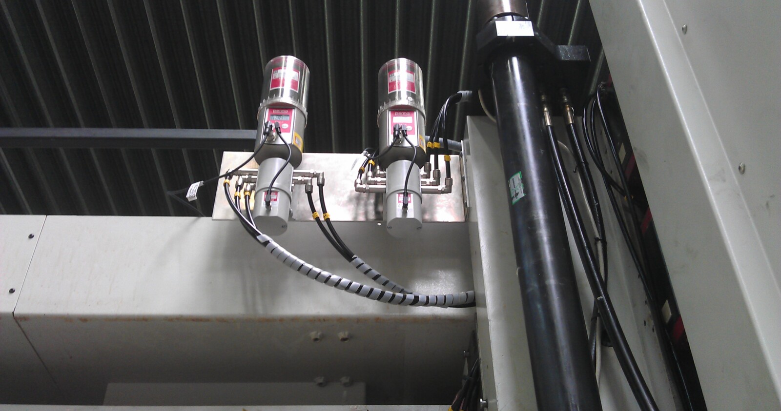 perma Lubrication systems for Linear guides - perma